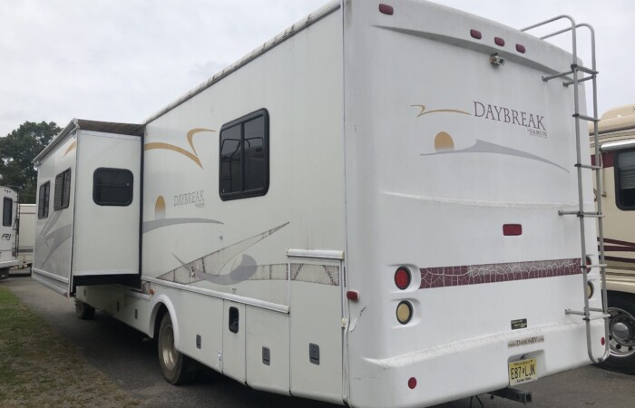2006 Damon Daybreak 3270 F - Classic RV Sales - Classic RV Sales